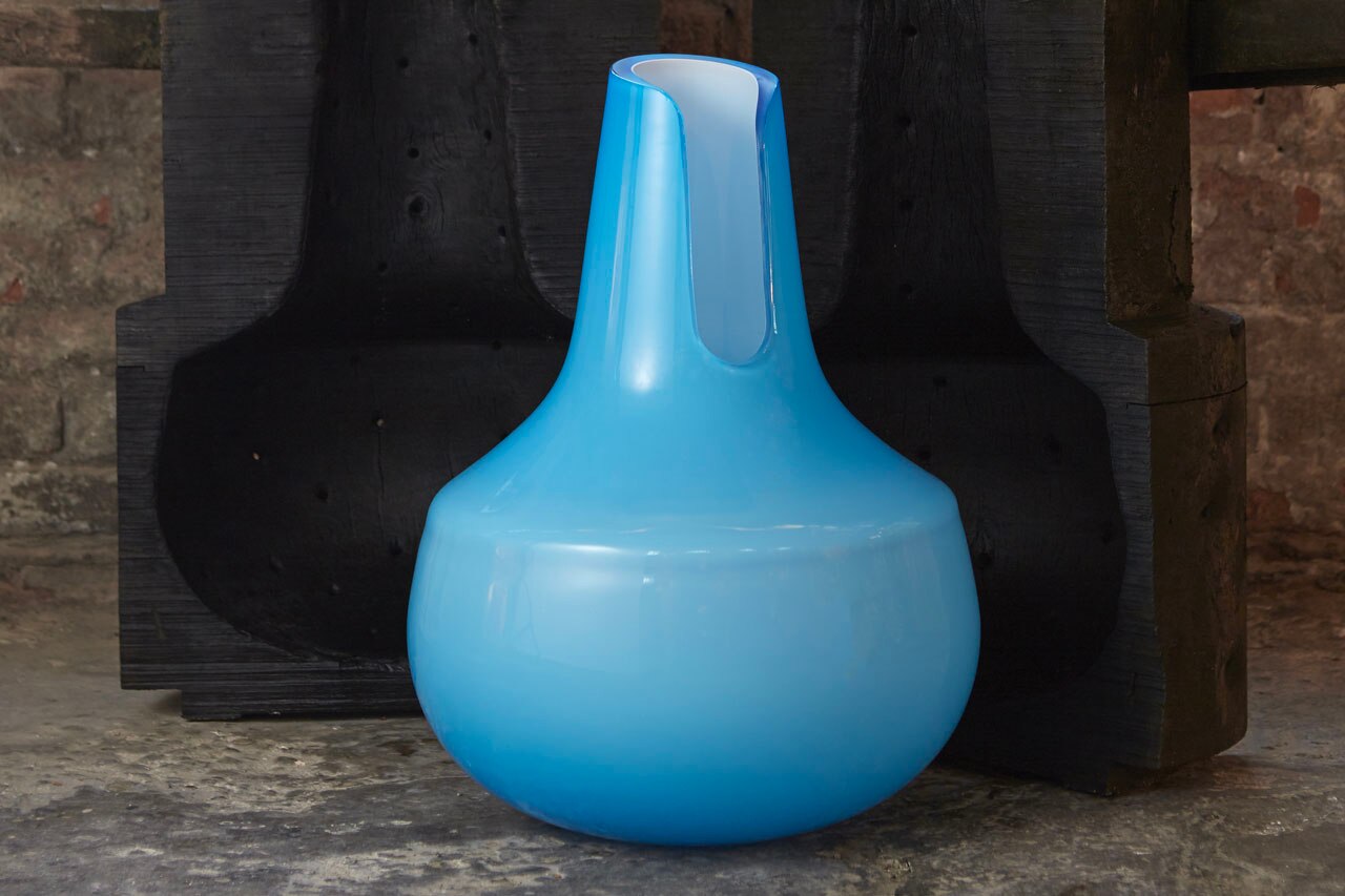 Salaka vase - Domus