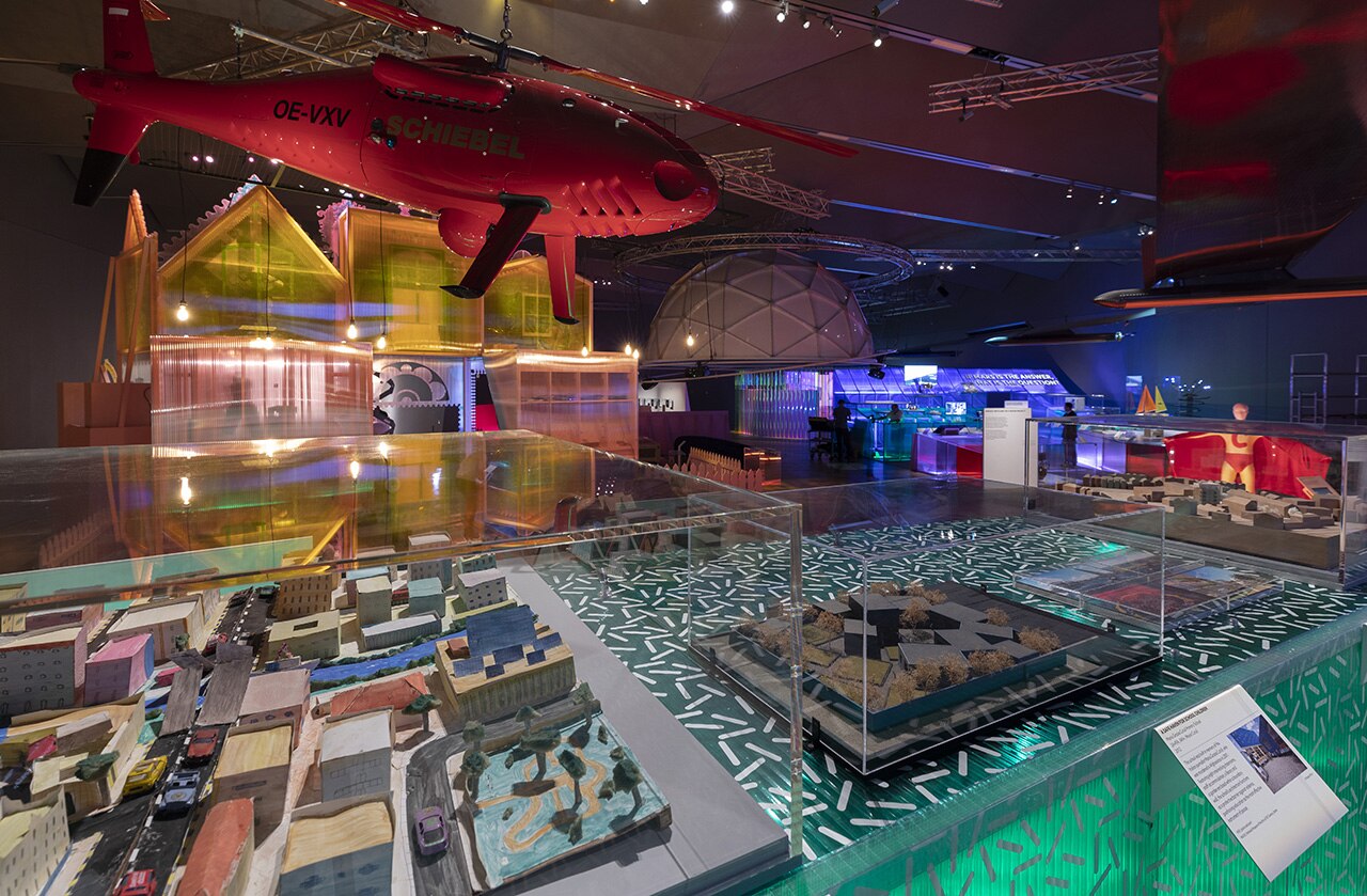 London. “The future starts here” at the V&A Museum