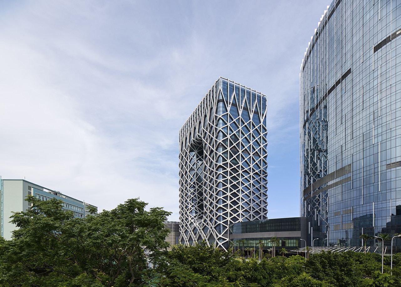 Macau. Zaha Hadid Architects unveils Morpheus - Domus