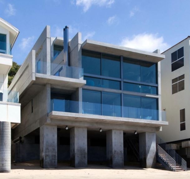 Kanye West has turned upside down the Tadao Ando villa he bought, and ...