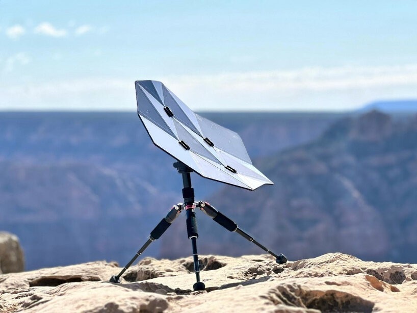 Sego Charger is a portable solar panel that folds like an origami - Domus