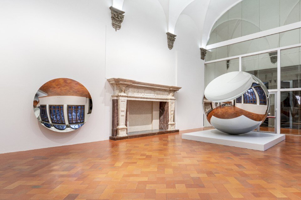 Anish Kapoor at Palazzo Strozzi, an invitation to explore the ...