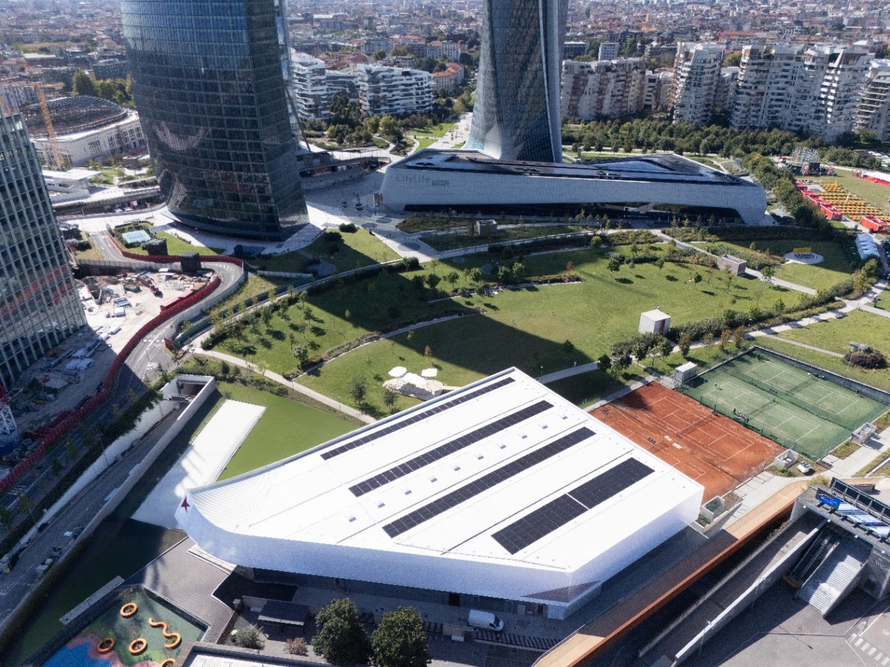 The CityLife padel arena designed by Fabio Novembre is “dismantlable ...