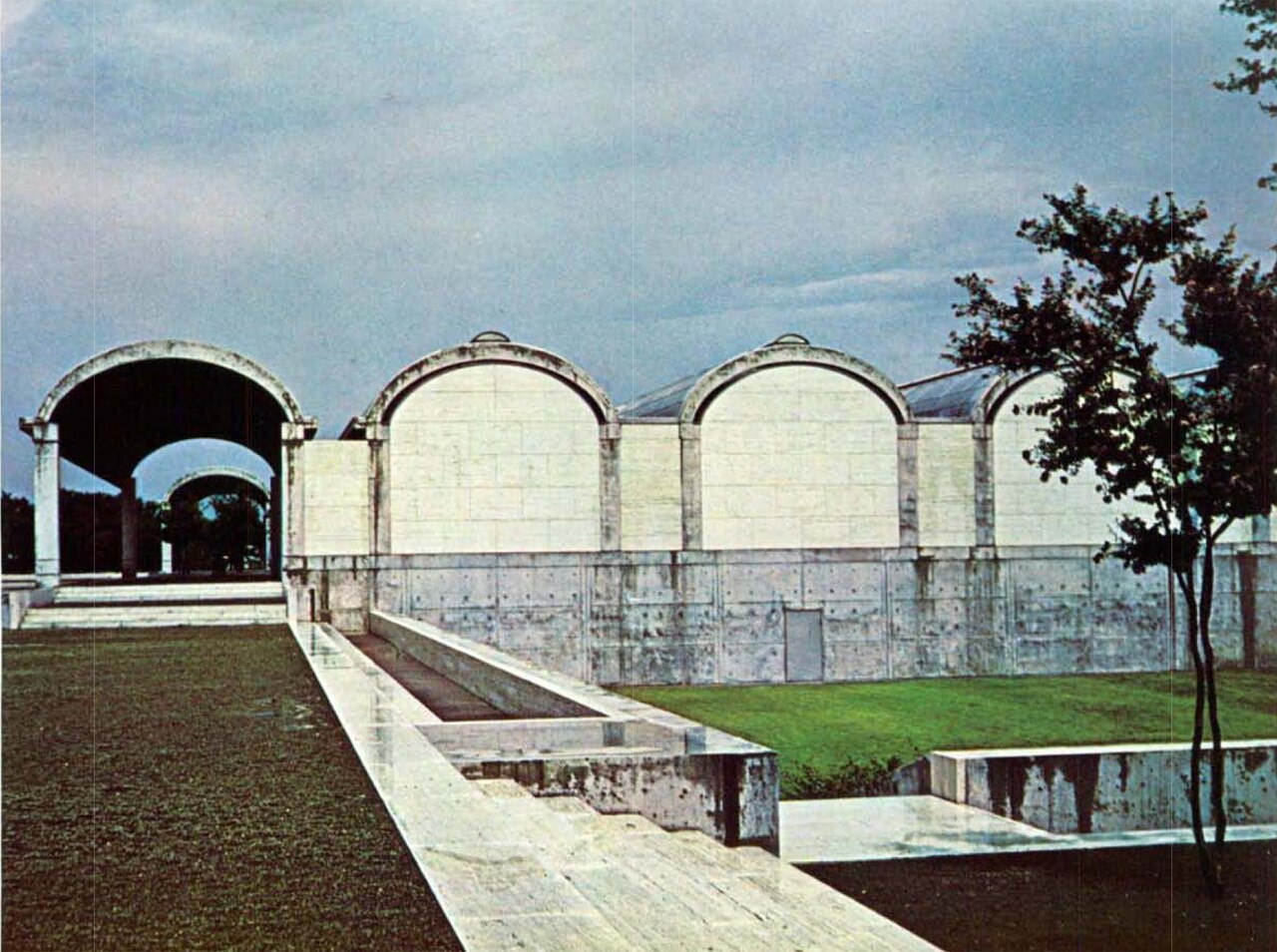 Louis Kahn: Opere, Progetti e Biografia di Louis Kahn - Domus