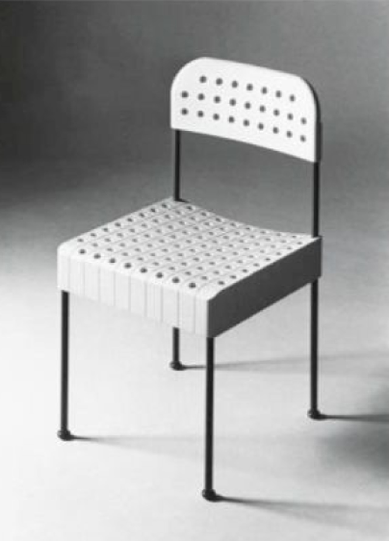 Enzo Mari: opere, biografia e progetti di design di Enzo Mari - Domus