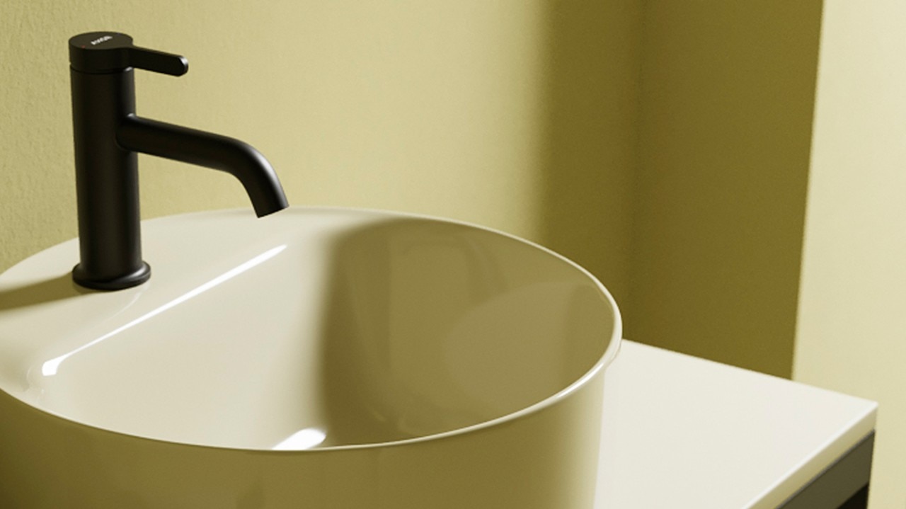 An elegant presence in the bathroom - Domus