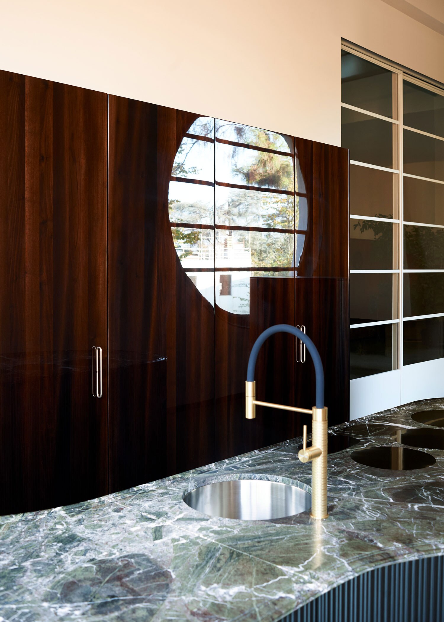 Fluidity in the kitchen - Domus