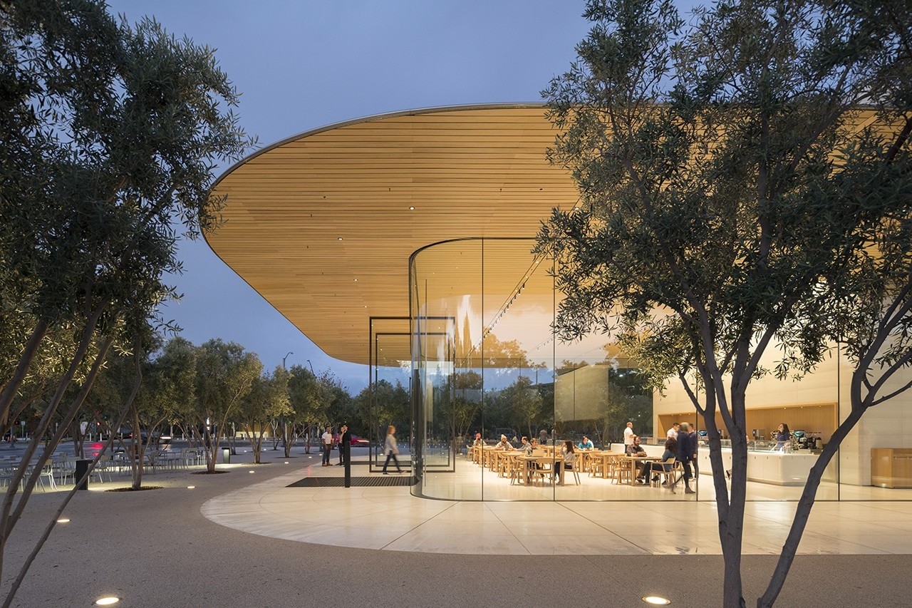 Foster + Partners has completed a new public pavilion at the Apple Park ...