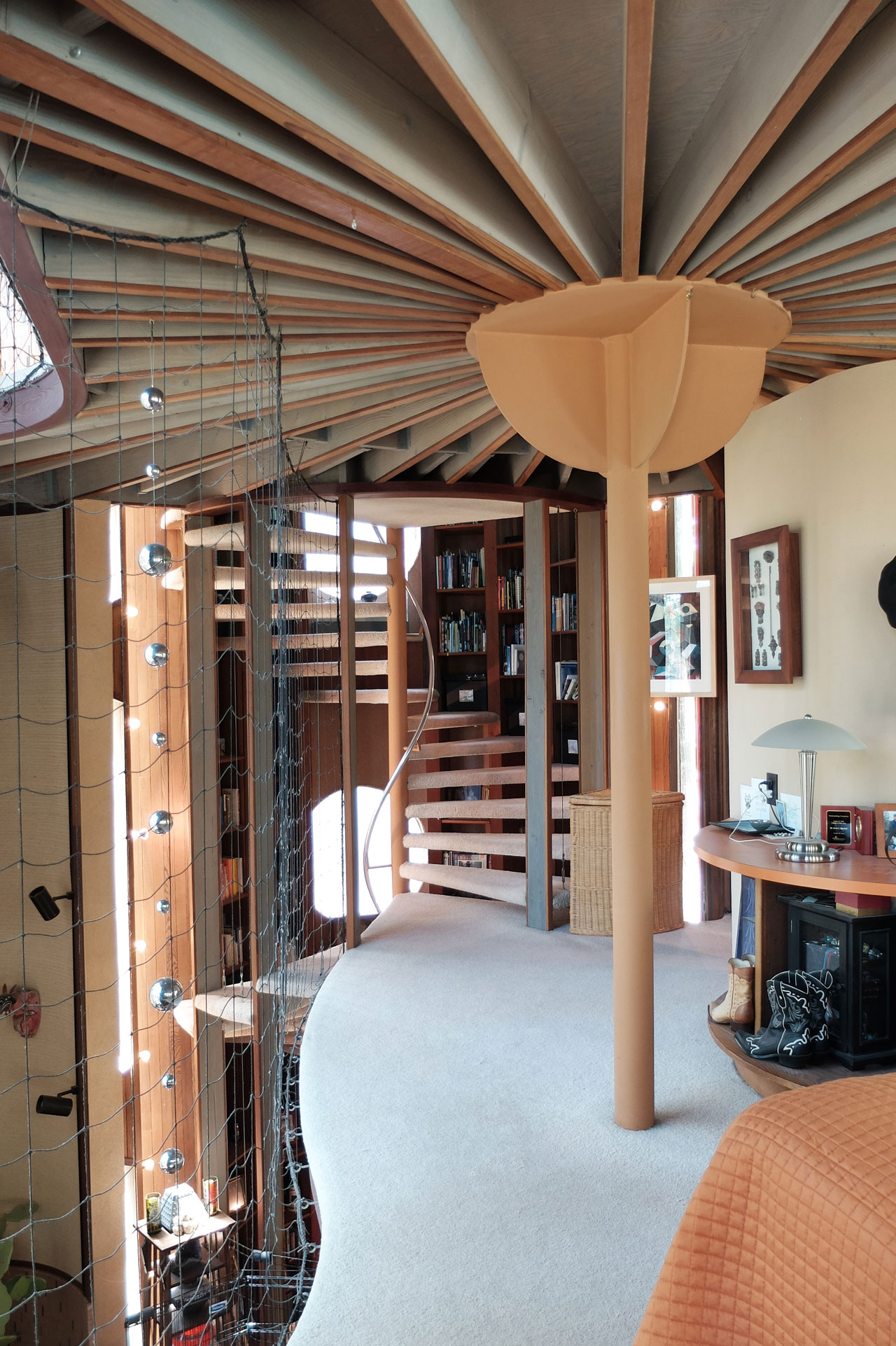 Los Angeles. Al Struckus House, the last masterpiece of Bruce Goff - Domus