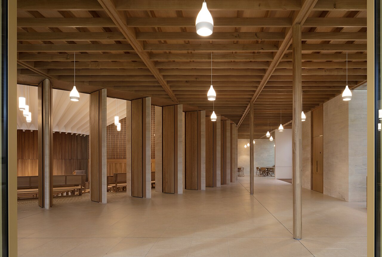 Oxford. Níall McLaughlin Architects designs a stone theater in a garden