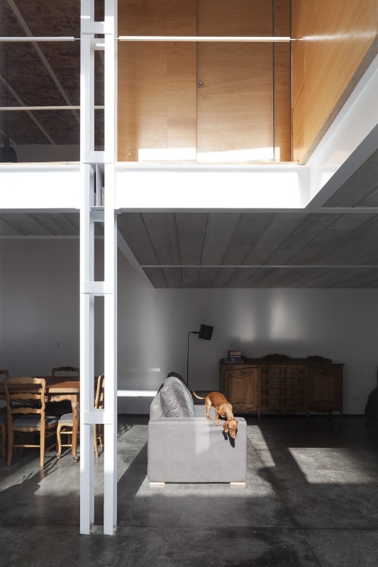 Studio Manasseri Depetris adds wireframe details to Rosario apartment ...