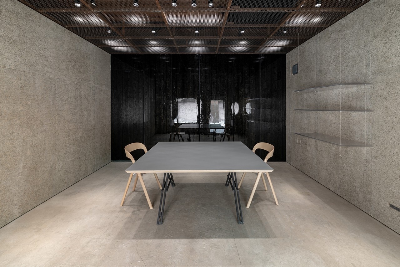 Tokyo showroom is designed as an urban cave - Domus