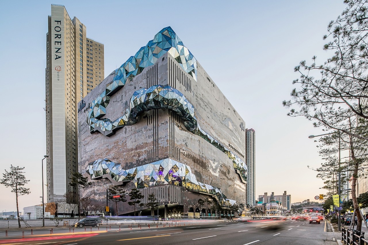 OMA’s new department store looks like a pixelated mineral stone - Domus