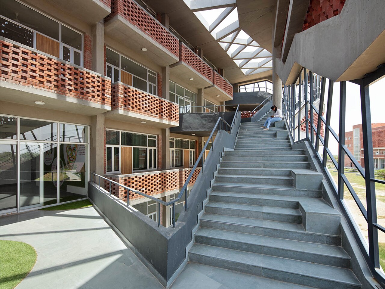 A double skin for the St. Andrews Girl’s Hostel - Domus