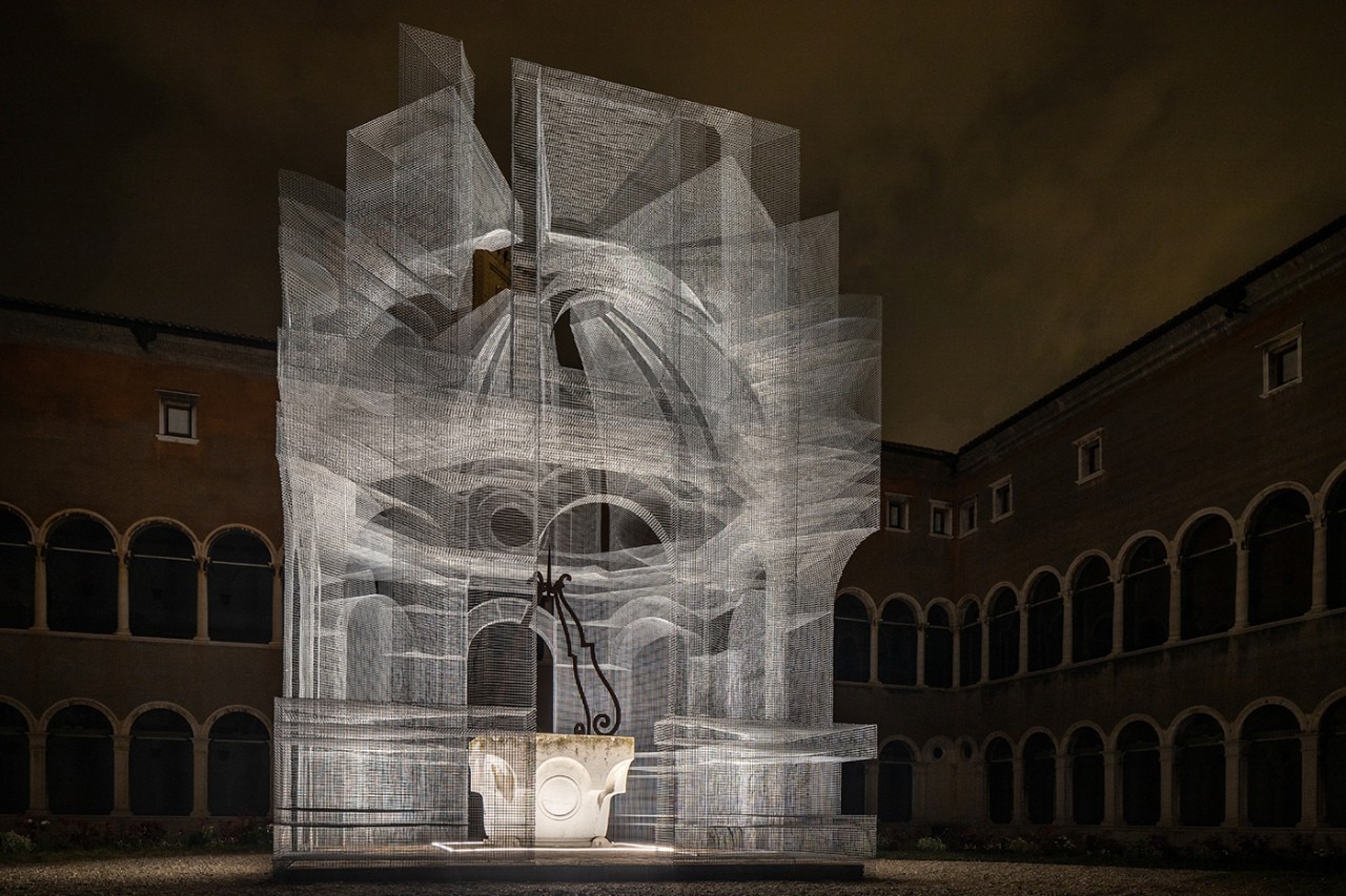 An installation by Edoardo Tresoldi takes visitors into Dante’s work ...