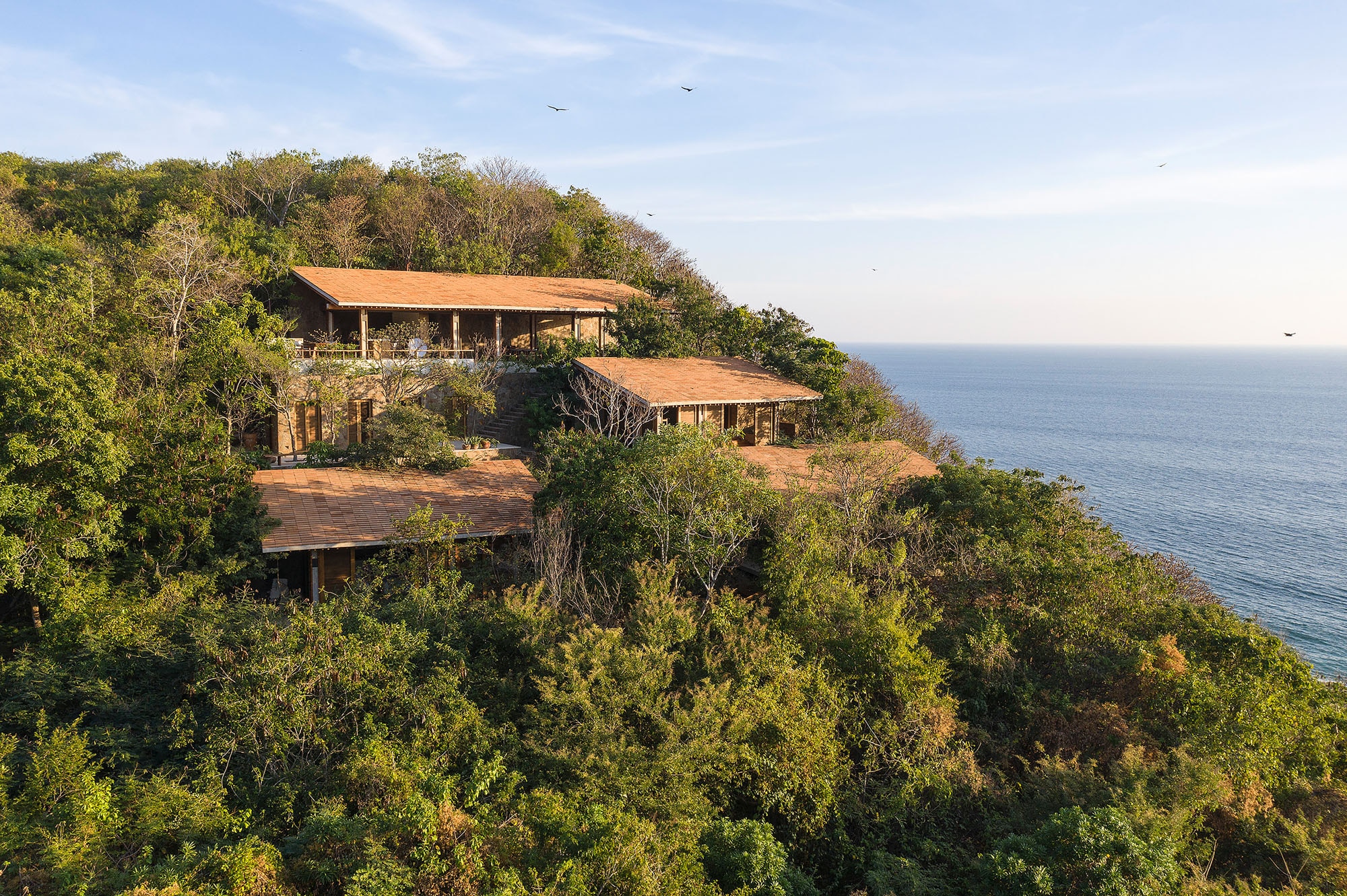 15 breathtaking beach houses