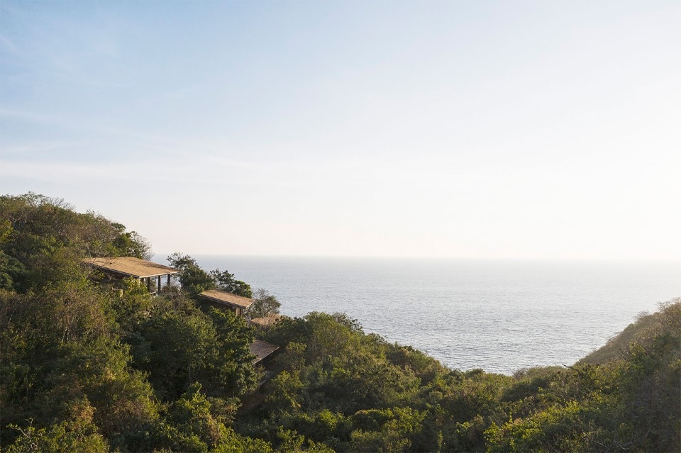 El Torón II by IUA Ignacio Urquiza Arquitectos in Oaxaca