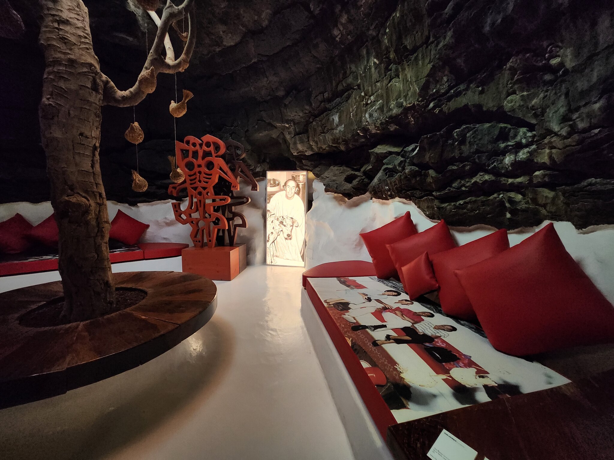César Manrique, the artist and architect that made Lanzarote’s visual ...