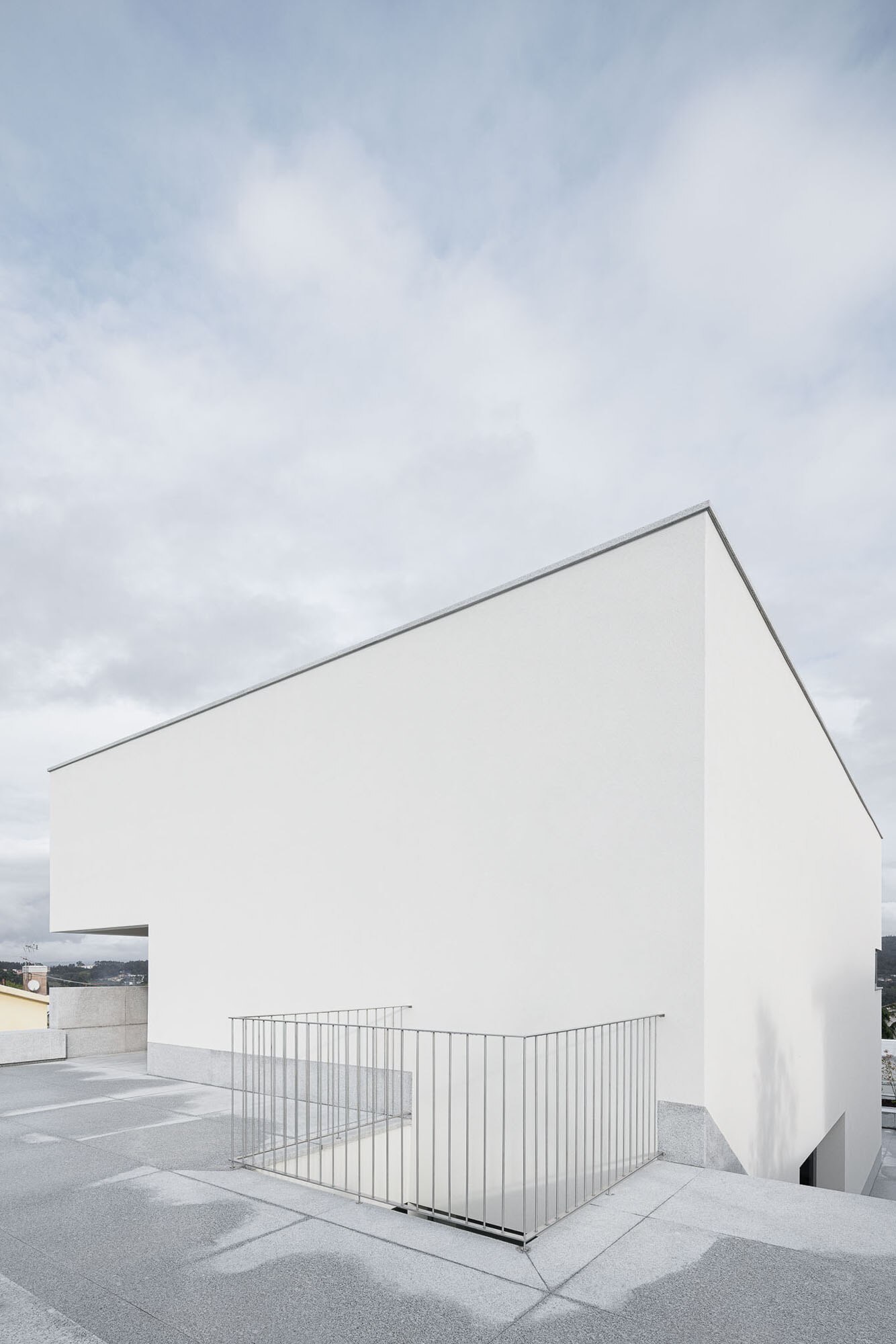 15 houses designed for contemporary living in Portugal - Domus