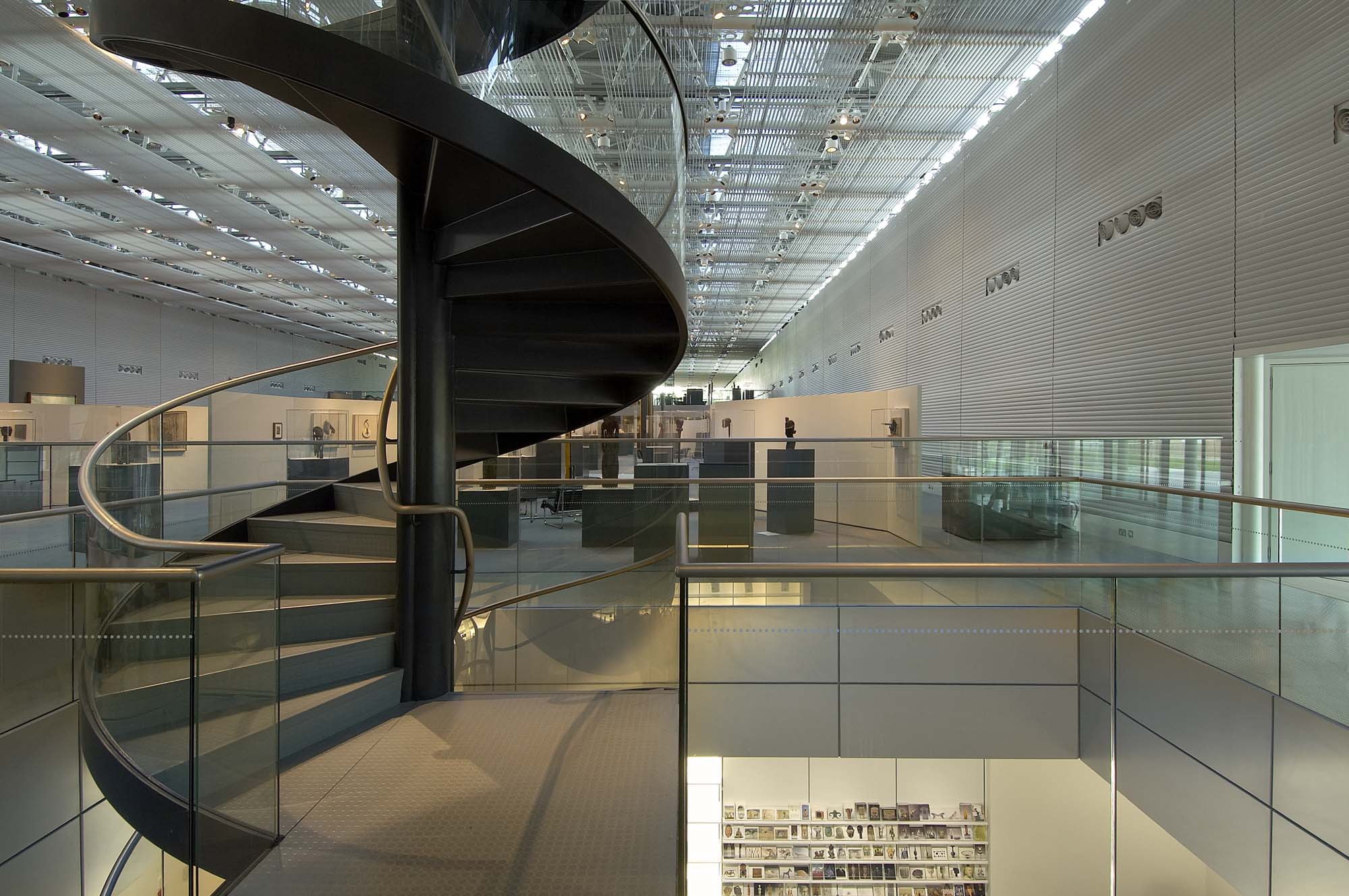 10 progetti per capire l’architettura di Norman Foster - Domus