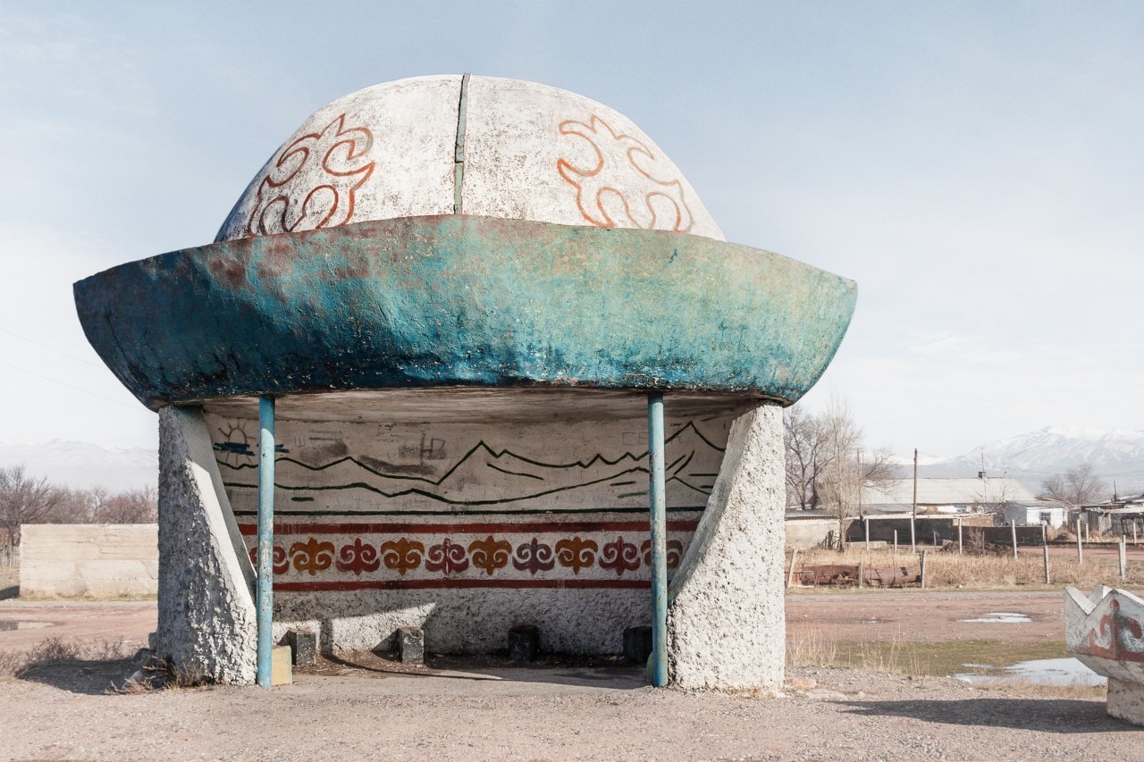 Soviet bus stops and beyond: the photos by Christopher Herwig - Domus
