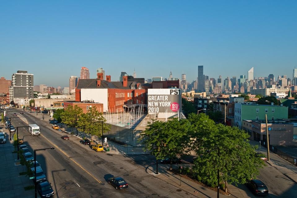 Pole Dance di Solid Objectives–Idenburg Liu (SO–IL) - Domus