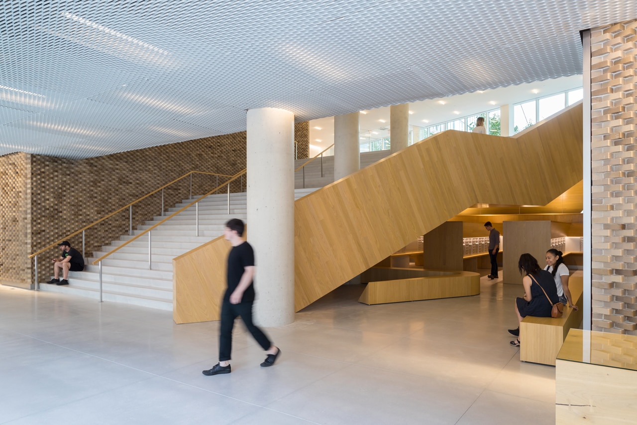 BIG: The Courtscraper - Domus