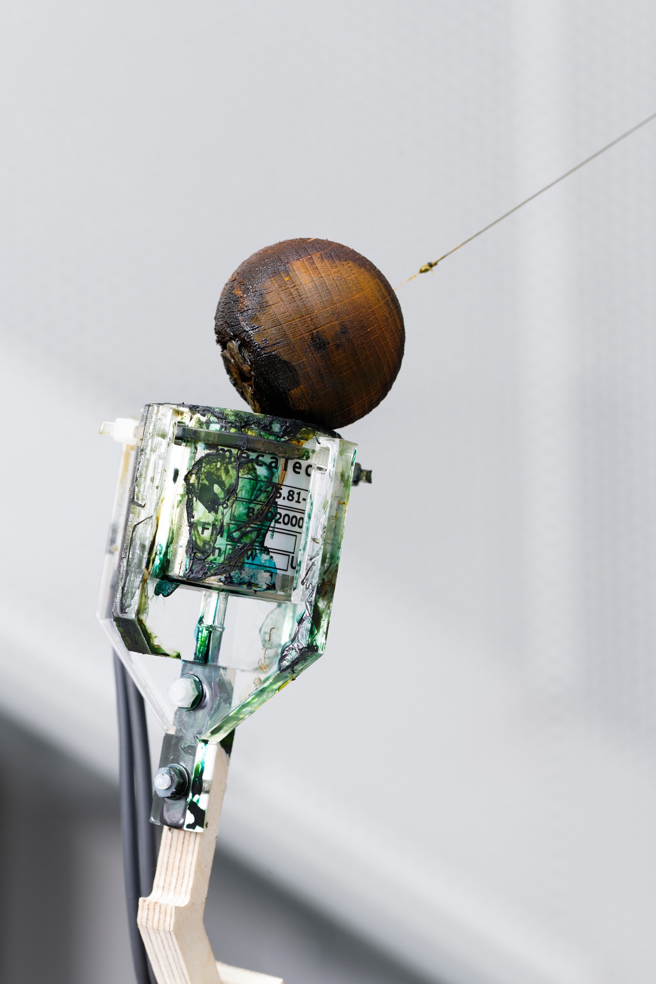 Second deviation. Edouard Cabay's exhibition at Area Institute, Paris