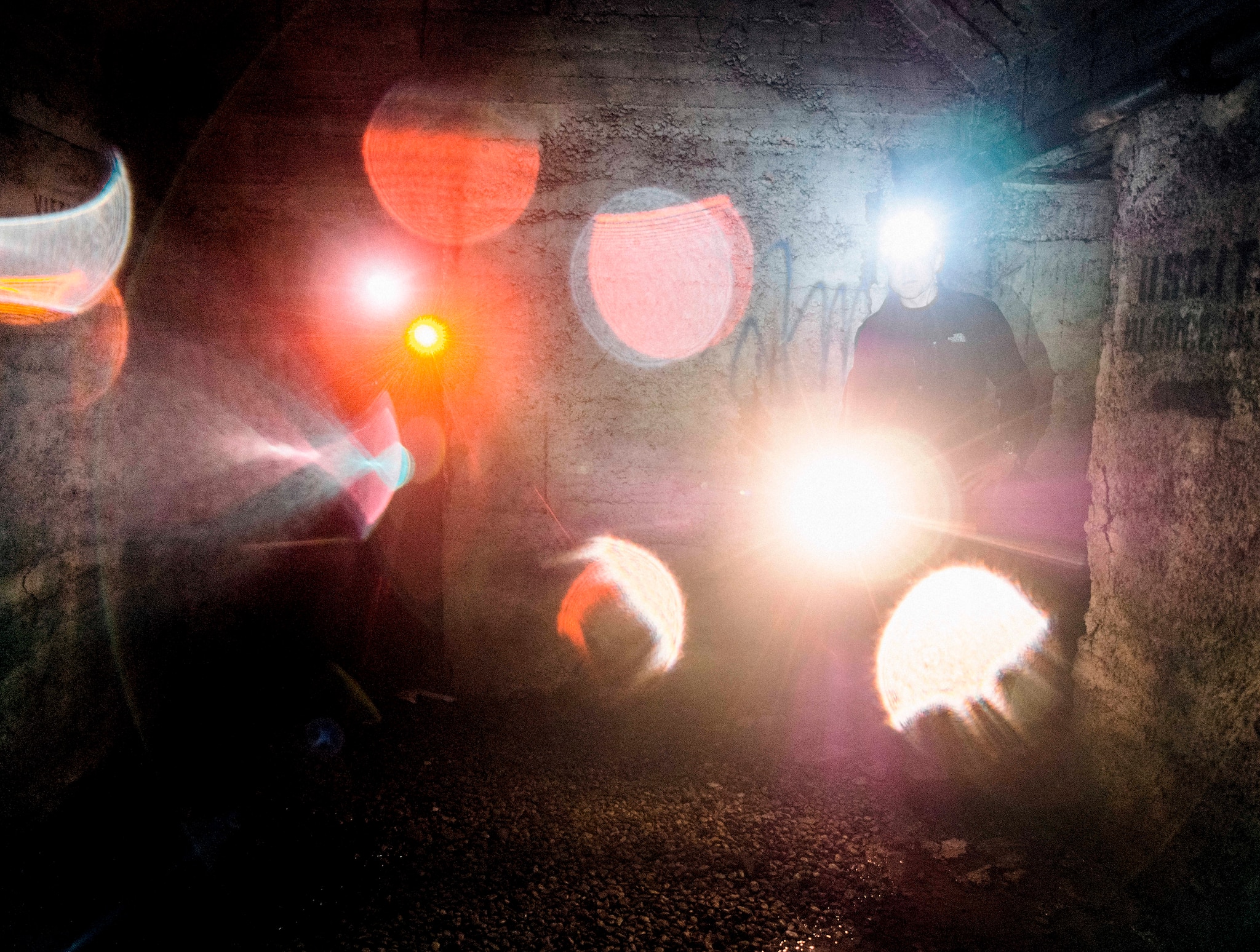 Discover underground Milan through the shots of war reporter Gabriele ...