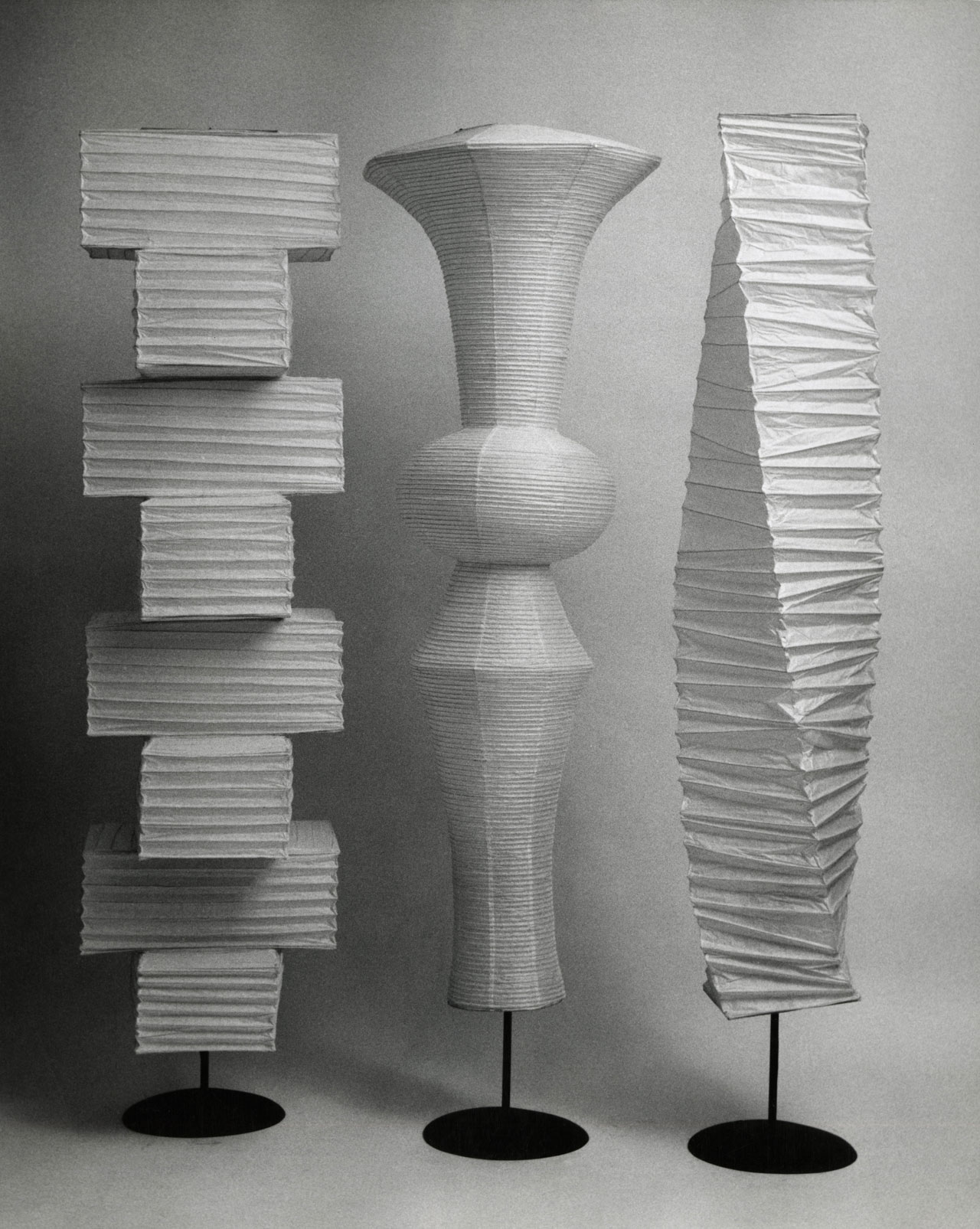 New York. Akari by Isamu Noguchi: space and light as design materials ...