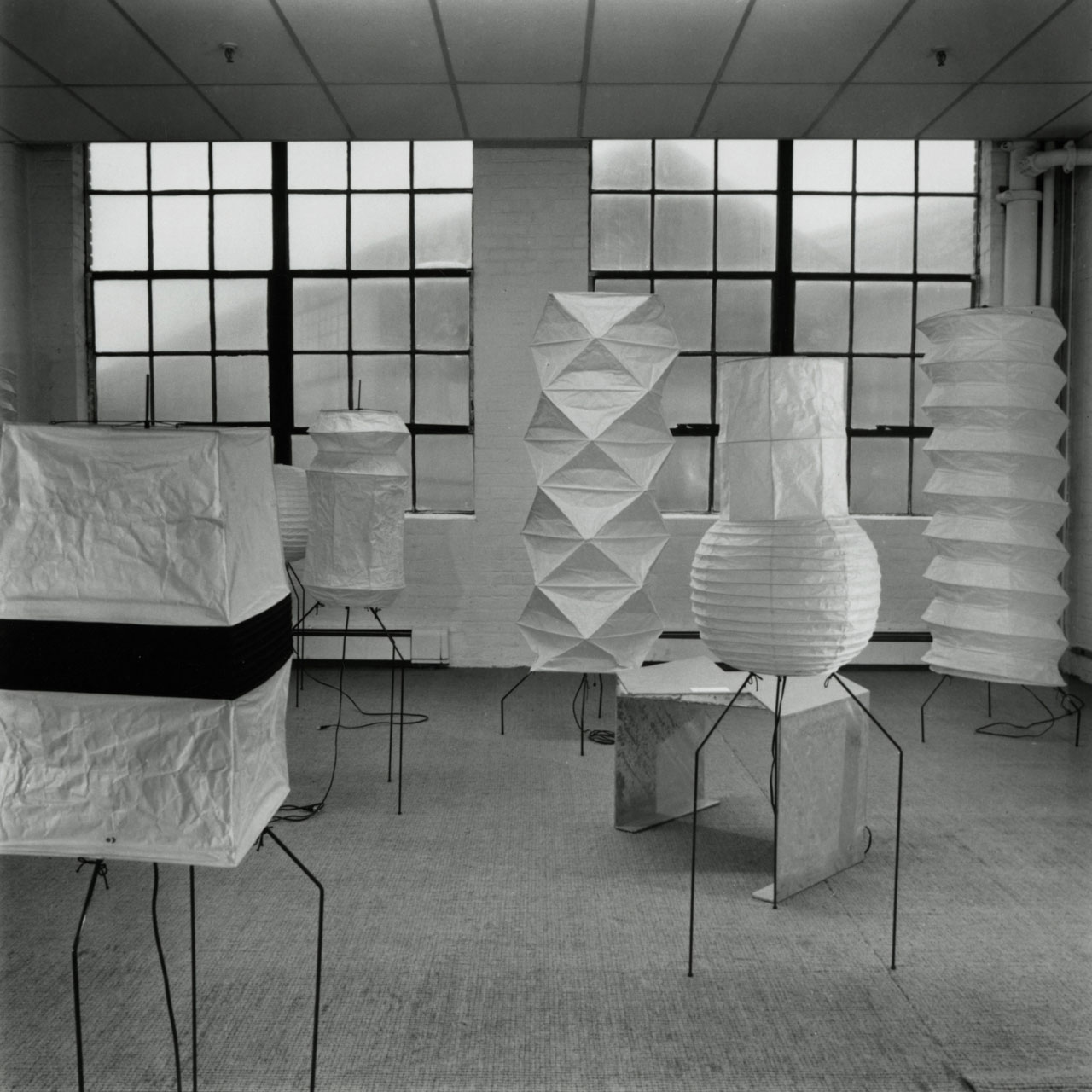 New York. Akari by Isamu Noguchi: space and light as design materials ...