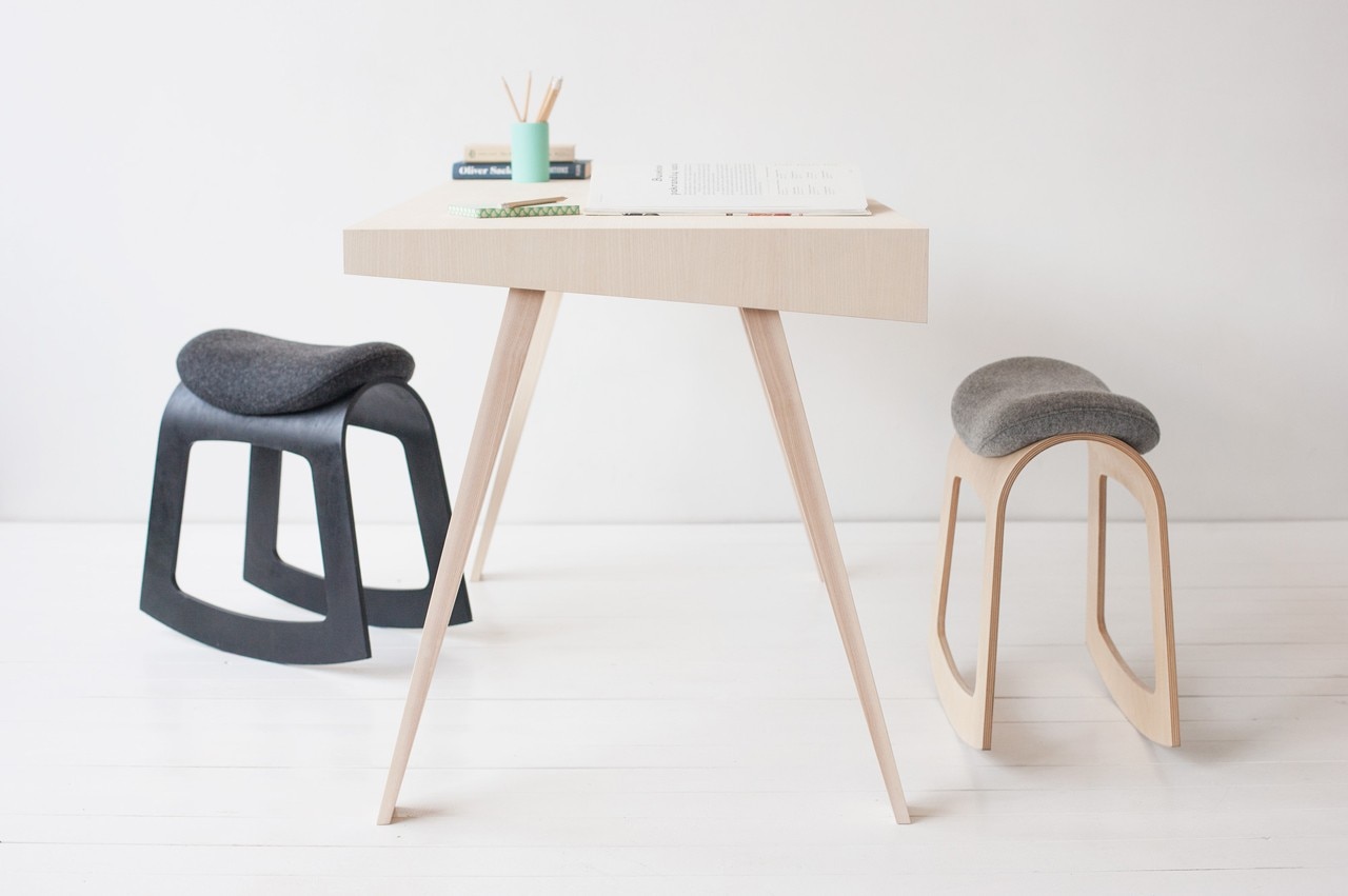 Lithuania. Muista presents its active chair to rock at work - Domus