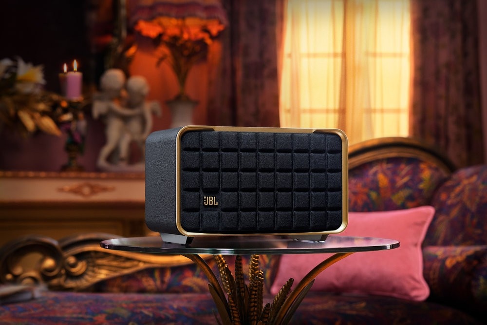 JBL’s new vintage speakers are “designed for reality” - Domus
