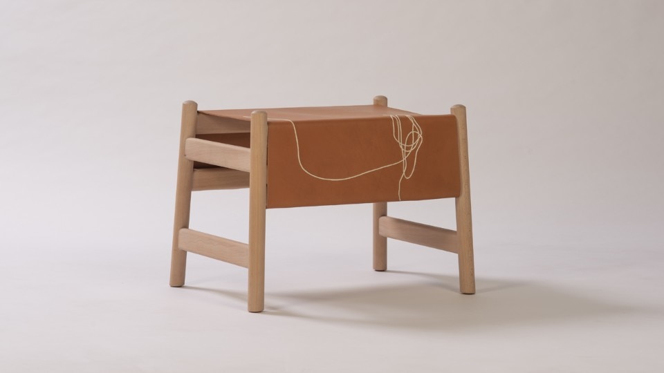 Arts and crafts of Mexico in two leather and maguey stools by Peca - Domus