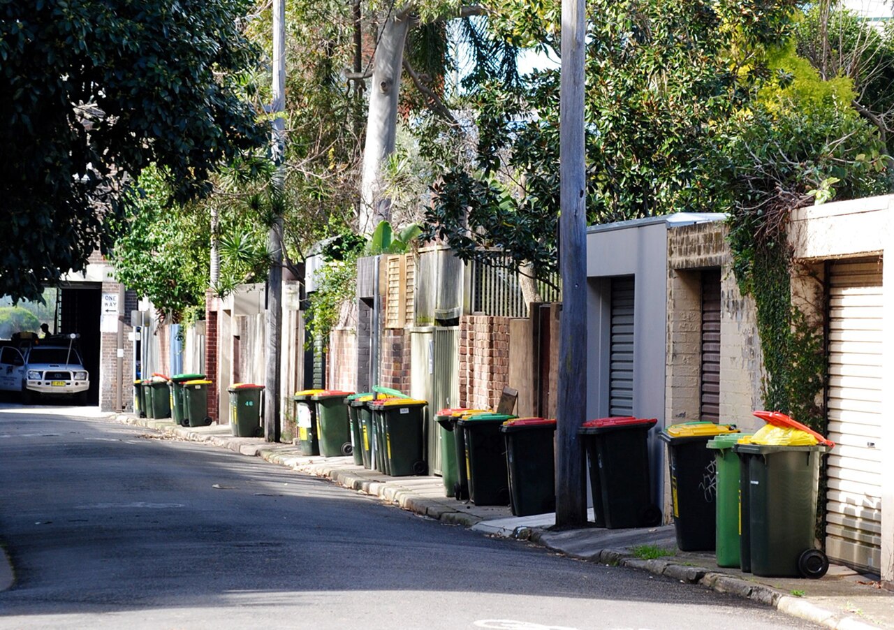 The problems of toxicity, pollution and urban waste have been a central ...