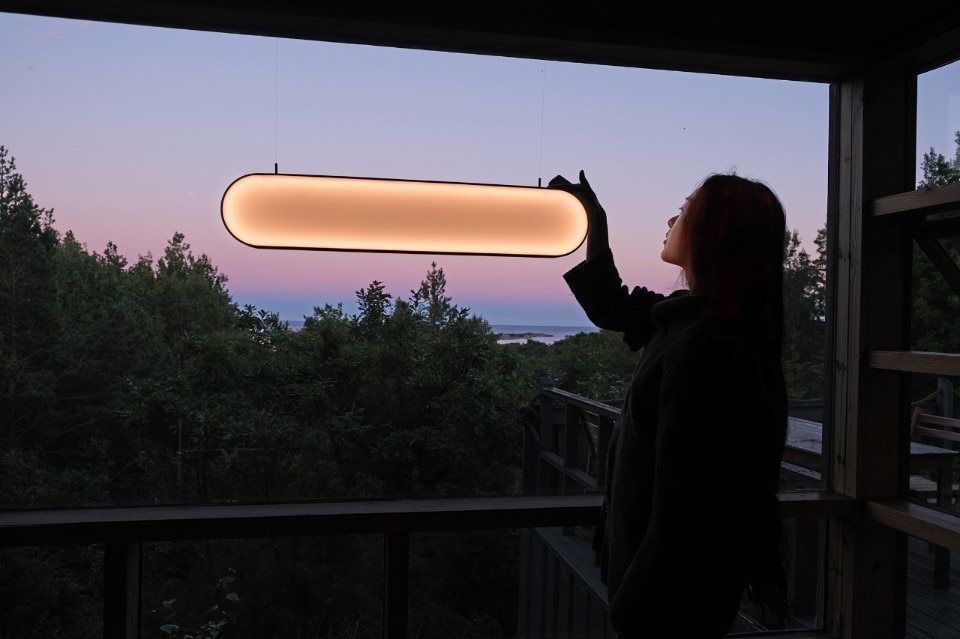 Sunne is a rechargeable lamp that mimics sunlight - Domus Sunne is a rechargeable lamp that mimics sunlight - Domus