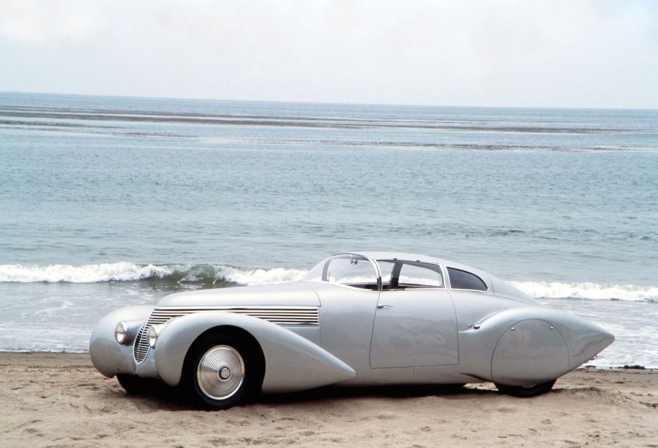 Streamliner car design: automobiles traveling on the wings of the wind ...