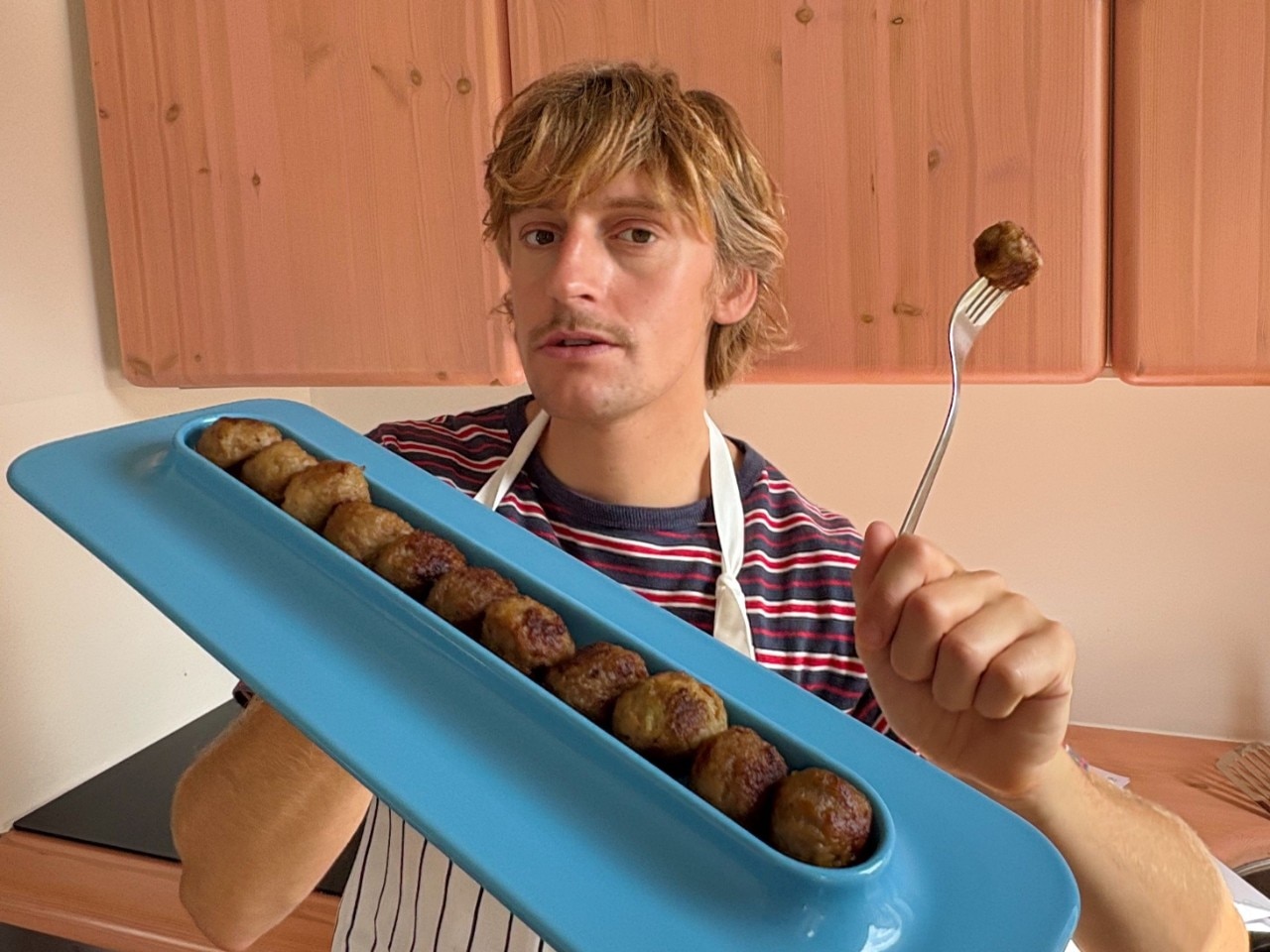 Ikea has created a plate for its famous meatballs - Domus
