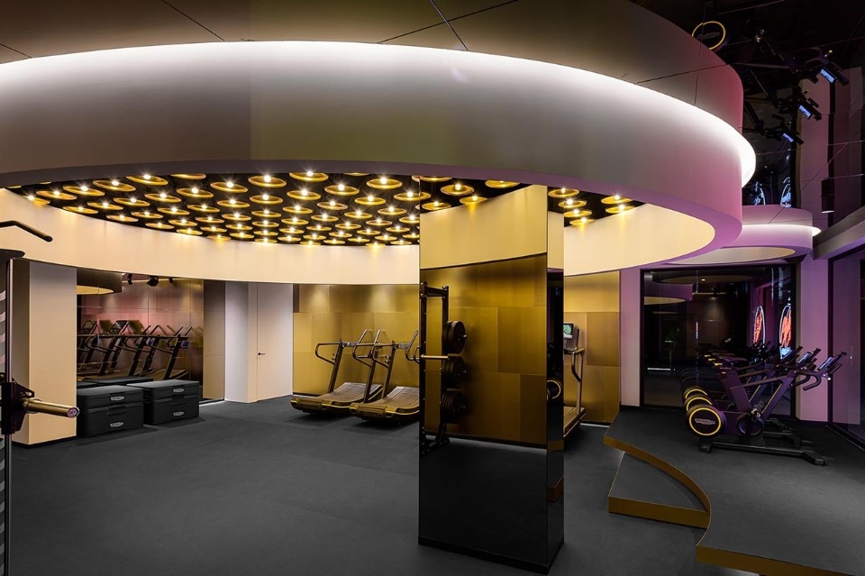 A gym in Porto designed by studio Esqvta