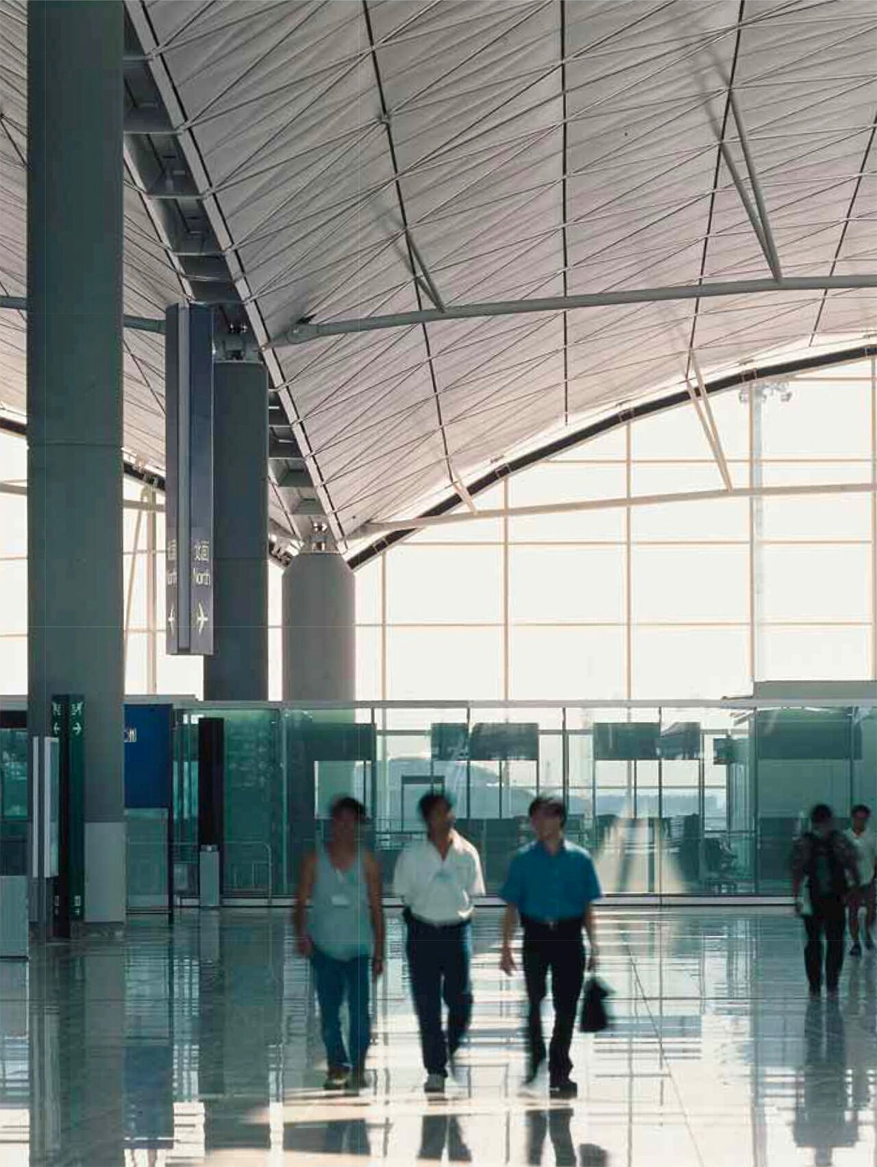 High-Tech architecture. Characteristics and buildings - Domus