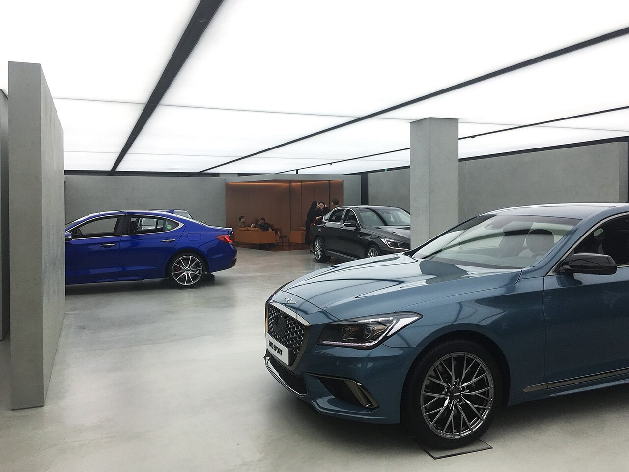 AMO / OMA designs a dealership that displays cars as works of art - Domus