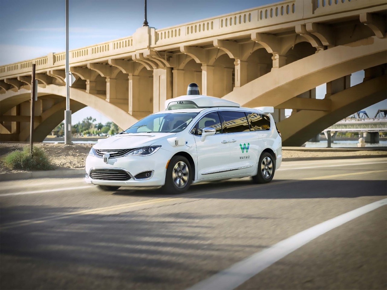 Waymo One, the first self driving taxi - Domus