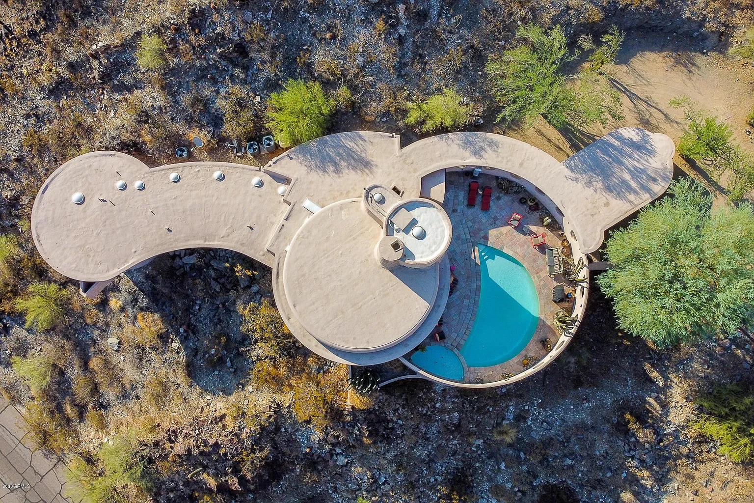 Frank Lloyd Wright’s Circular Sun House is for sale for $8.9 Million ...