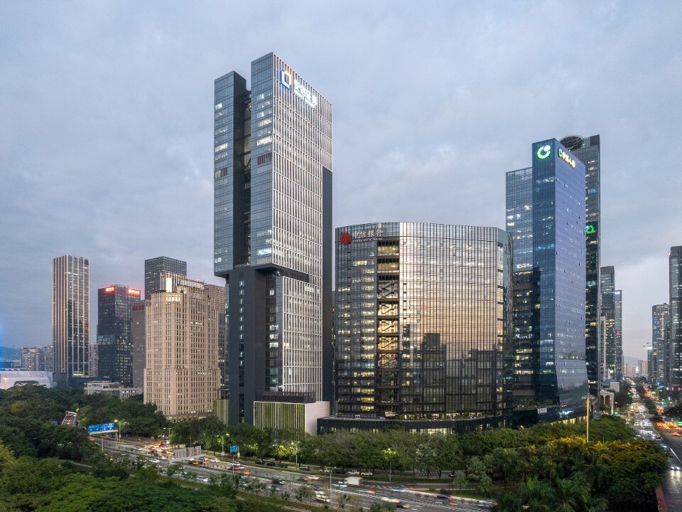 A new tower in Shenzhen features impressive multi-level vertical courts ...