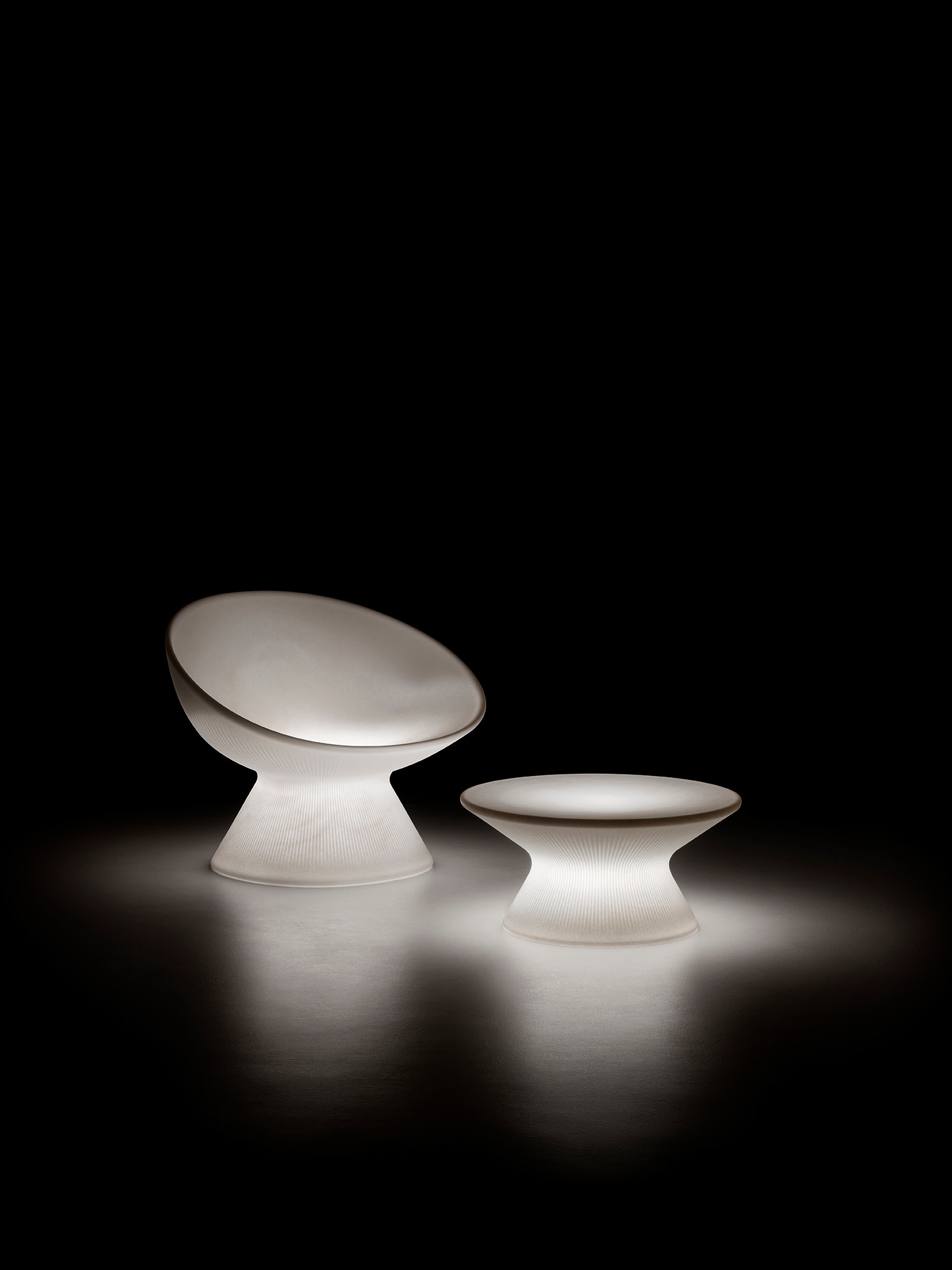 FADE Family is the new approach to outdoor living - Domus