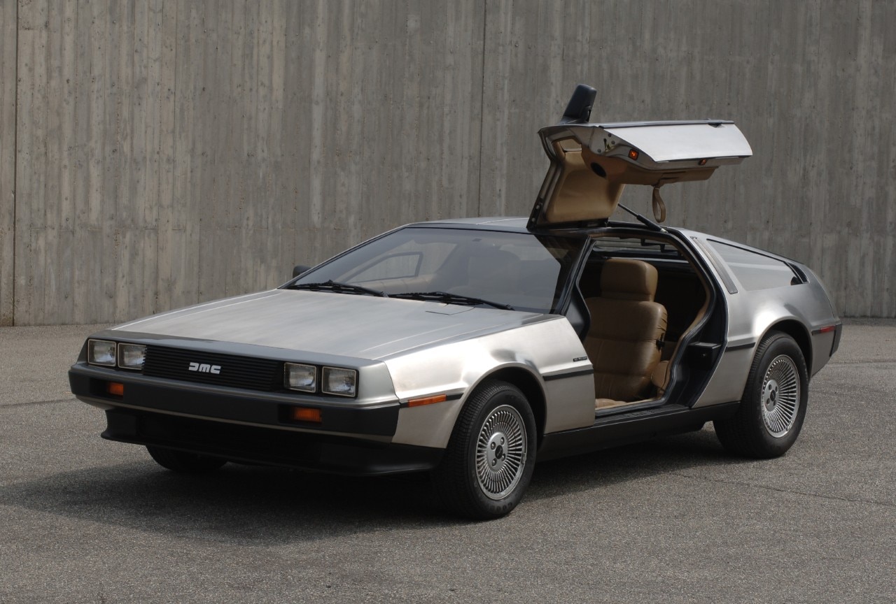 C'è una mostra di design che dà alla DeLorean di Ritorno al Futuro il posto che si merita - Domus