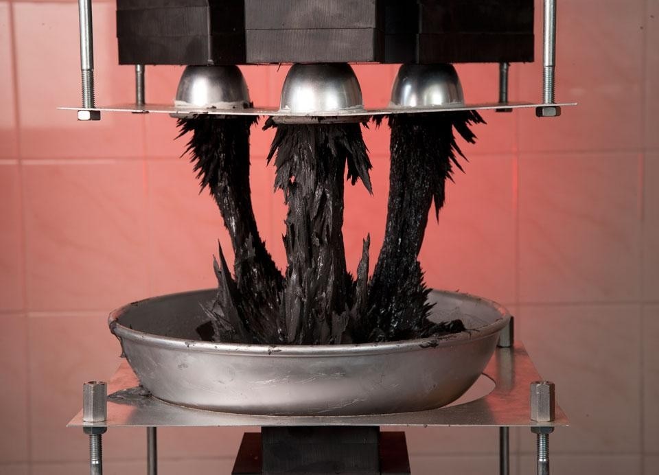 Gravity Stool di Jólan van der Wiel - Domus