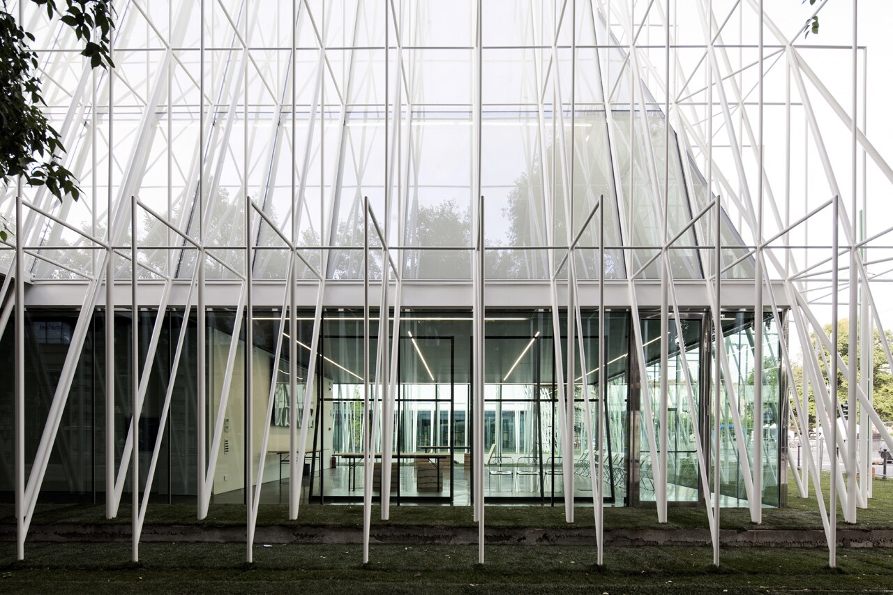Expo Gate - Domus