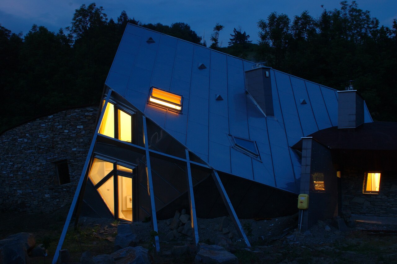 La casa storta - Domus