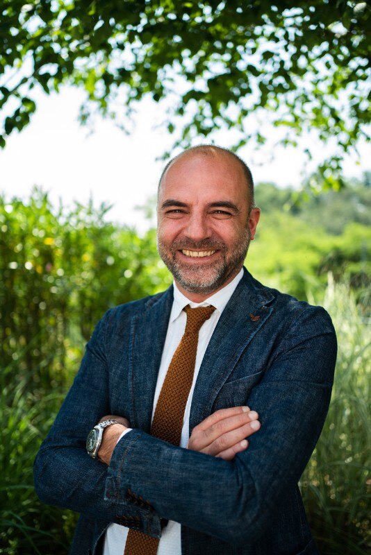 Tratti flessuosi e tinte pastello nelle nuove collezioni di Carimali ...